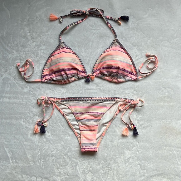Victoria Secret String Bikini